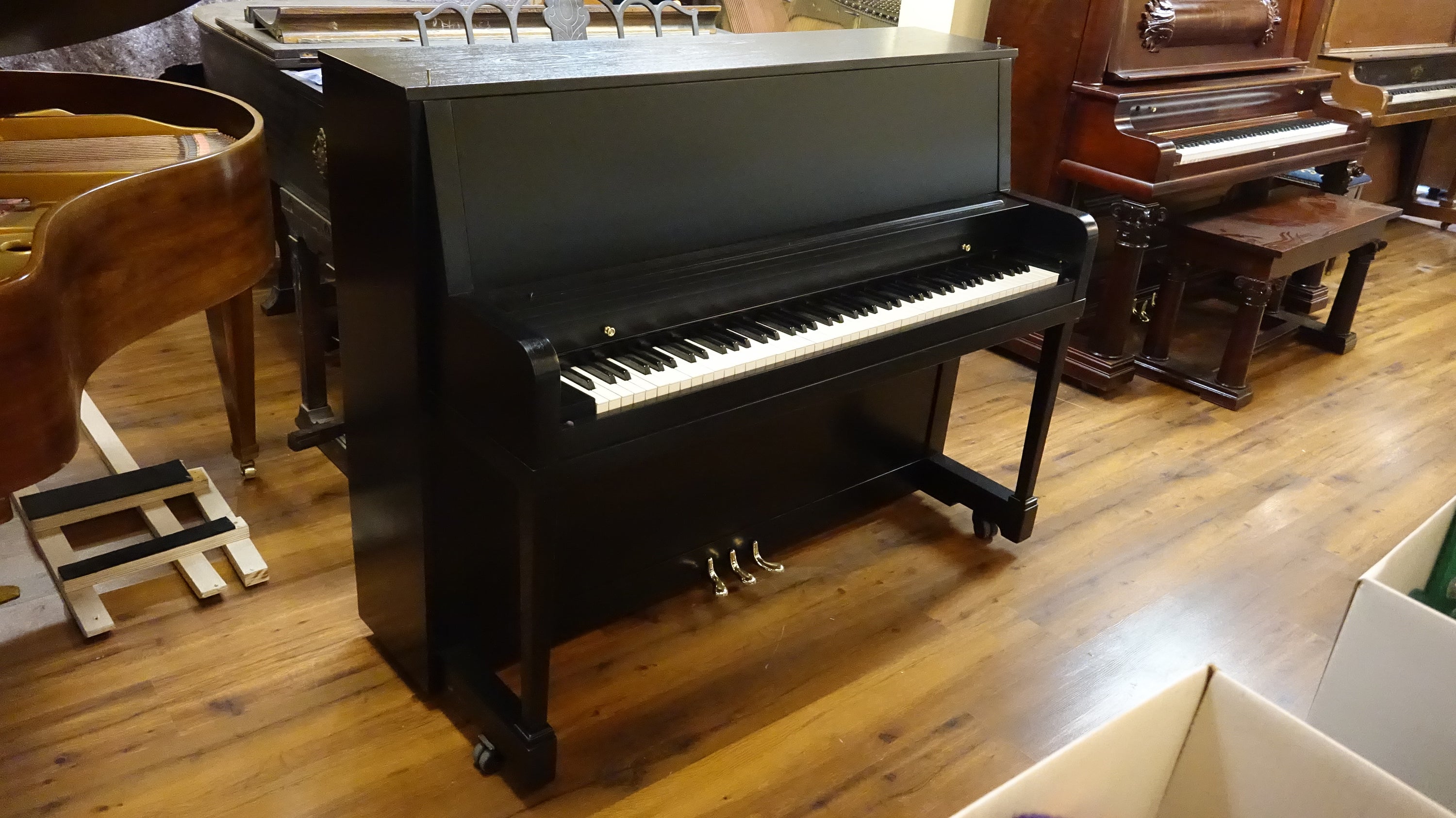 1973 Everett Refurbished Console Piano – Brigham Larson Pianos