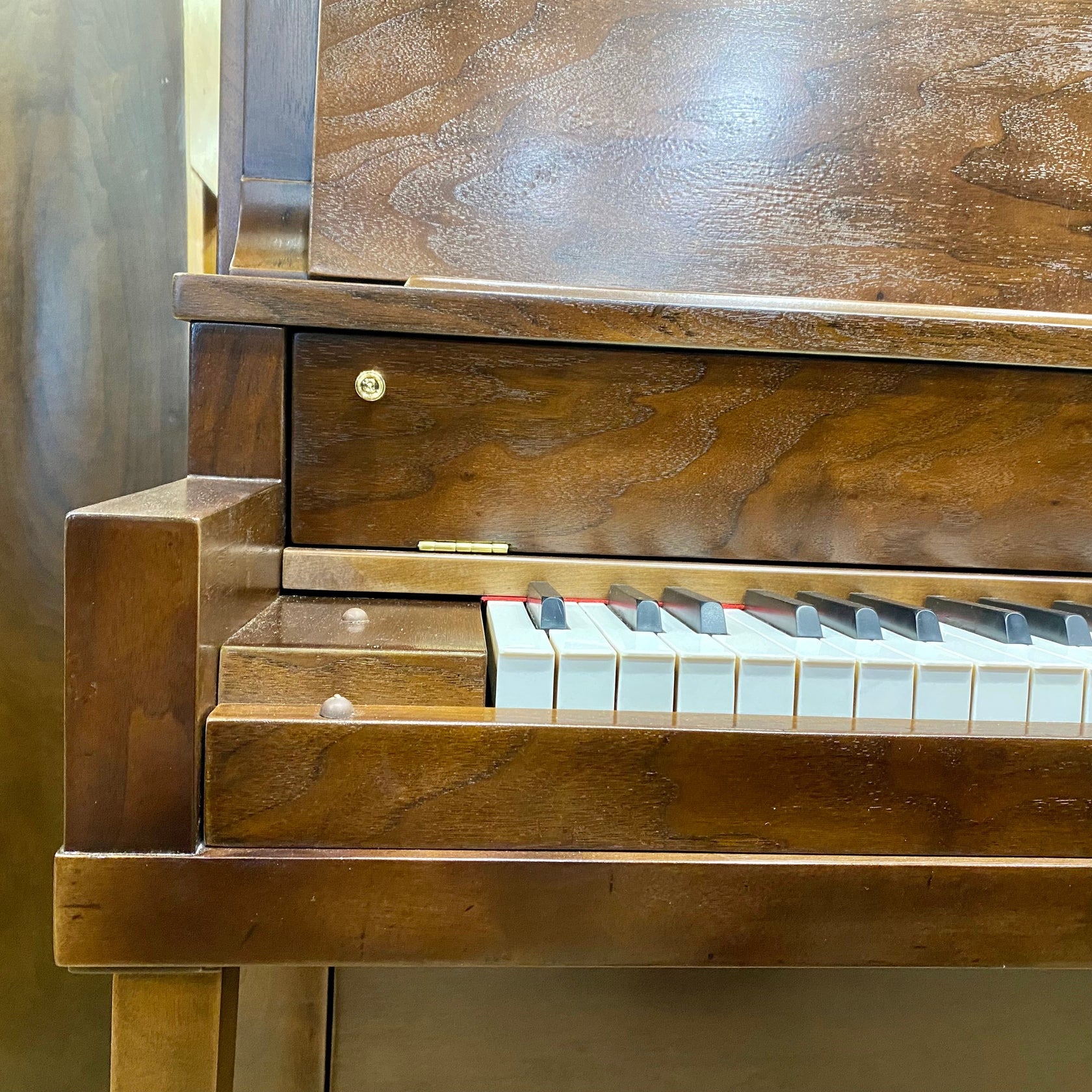 1927 Gulbransen Upright 53" / Walnut Wood Finish - Brigham Larson Pianos